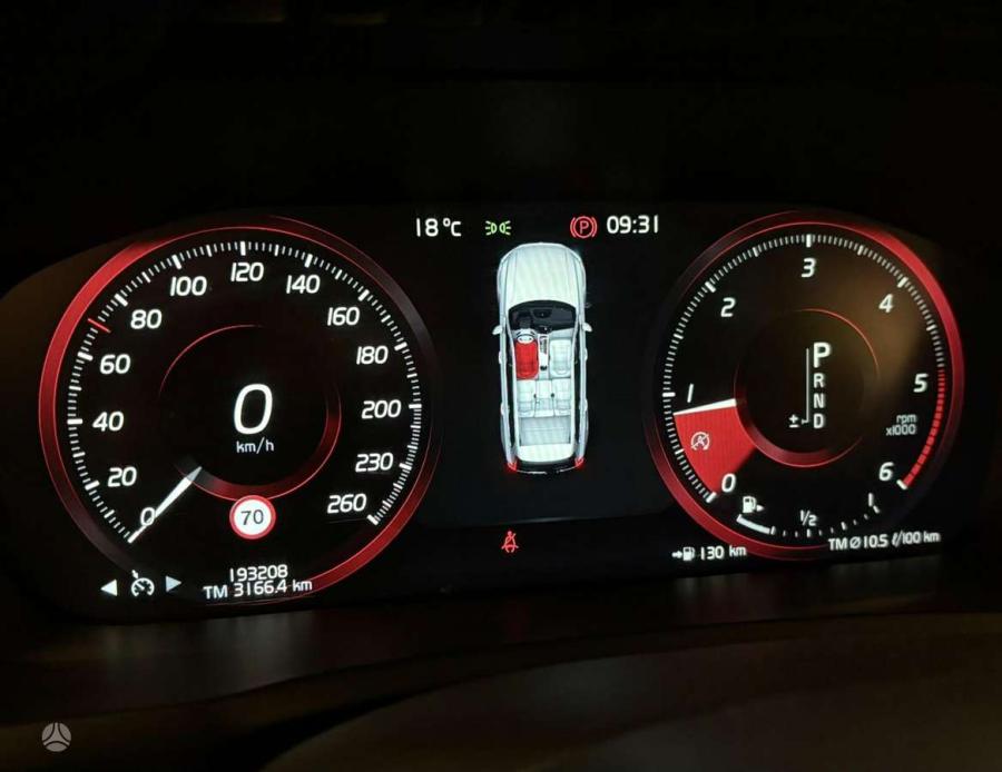 Melns Volvo XC90 2016 Marijampole, ar dzinēja tilpumu 1.97 L un nobraukumu 193 tūkst. km par 20850 €, foto 14 vietnē AUTOMOTO.COM.LV