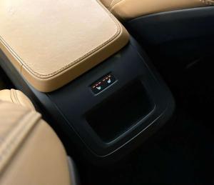 Melns Volvo XC90 2016 Marijampole, ar dzinēja tilpumu 1.97 L un nobraukumu 193 tūkst. km par 20850 €, foto 21 vietnē AUTOMOTO.COM.LV