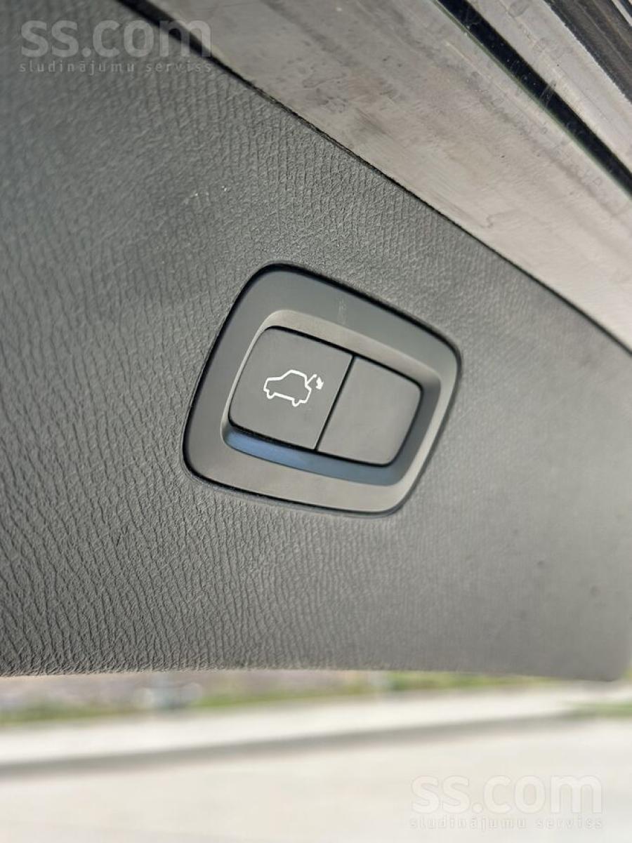 Melns Volvo XC90 2016 Rīga, ar dzinēja tilpumu 2.00 L un nobraukumu 221 tūkst. km par 17400 €, foto 23 vietnē AUTOMOTO.COM.LV