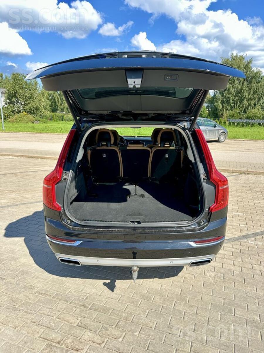 Melns Volvo XC90 2016 Rīga, ar dzinēja tilpumu 2.00 L un nobraukumu 221 tūkst. km par 17400 €, foto 37 vietnē AUTOMOTO.COM.LV