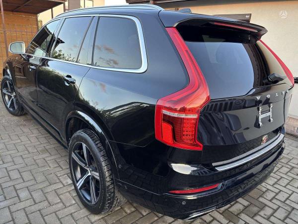 Volvo XC90 2016 in Kaunas on AUTOMOTO.COM.LV Black Volvo XC90 2016 in Kaunas, with an engine capacity of 1.97 L and mileage of 150 thousand km for 21500 €, photo 5 on AUTOMOTO.COM.LV
