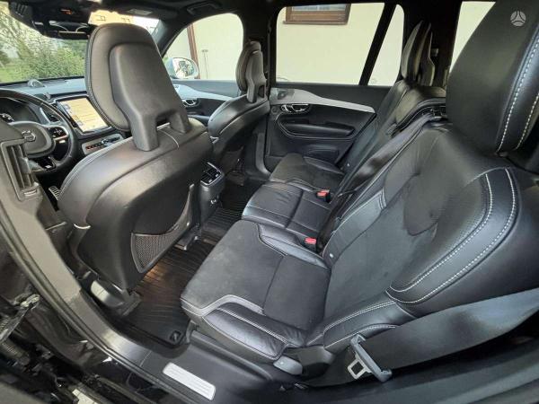 Volvo XC90 2016 in Kaunas on AUTOMOTO.COM.LV Black Volvo XC90 2016 in Kaunas, with an engine capacity of 1.97 L and mileage of 150 thousand km for 21500 €, photo 8 on AUTOMOTO.COM.LV