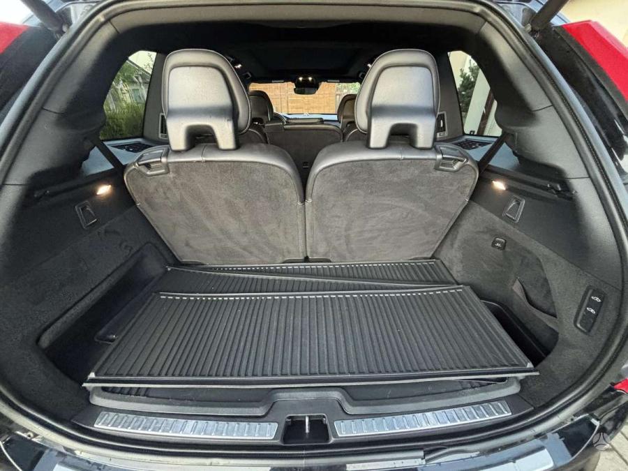 Melns Volvo XC90 2016 Kauņa, ar dzinēja tilpumu 1.97 L un nobraukumu 150 tūkst. km par 21500 €, foto 10 vietnē AUTOMOTO.COM.LV
