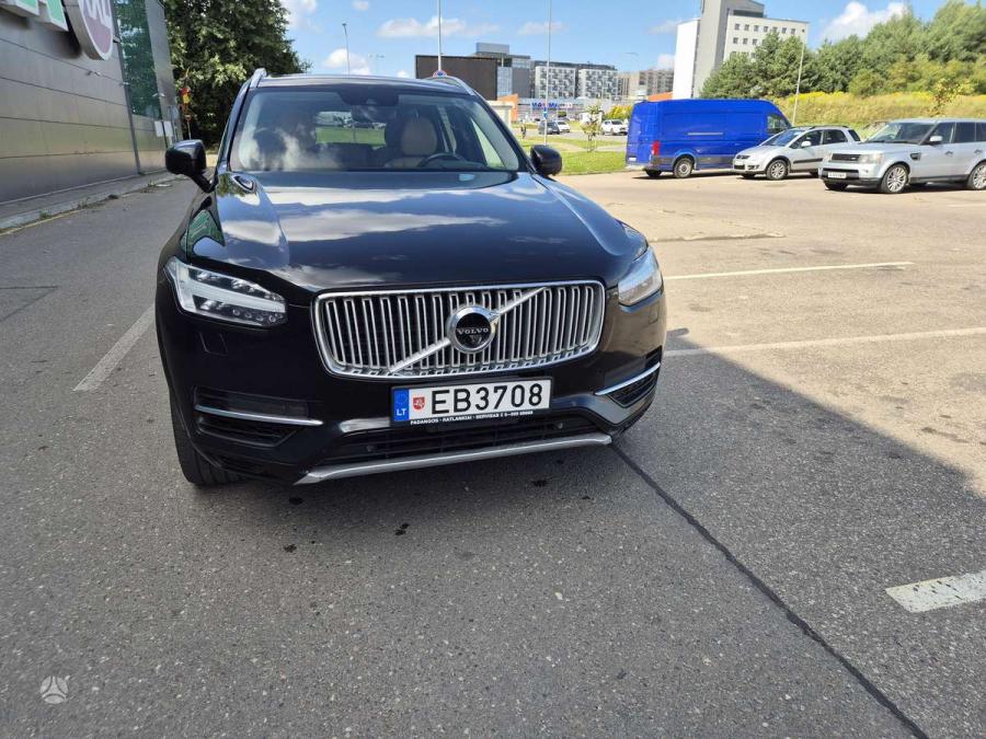 Melns Volvo XC90 2016 Viļņa, ar dzinēja tilpumu 1.97 L un nobraukumu 295 tūkst. km par 20900 €, foto 5 vietnē AUTOMOTO.COM.LV