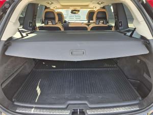 Melns Volvo XC90 2016 Viļņa, ar dzinēja tilpumu 1.97 L un nobraukumu 295 tūkst. km par 20900 €, foto 21 vietnē AUTOMOTO.COM.LV