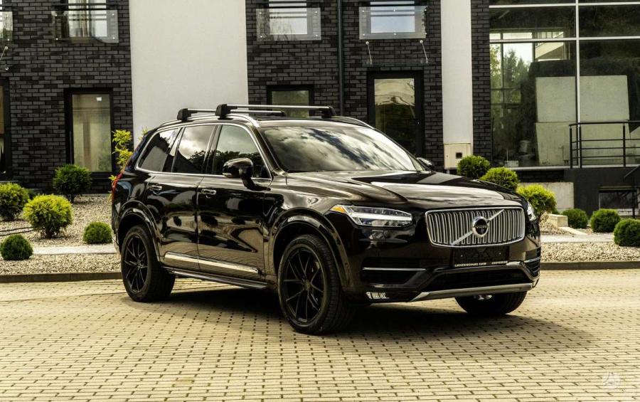 Black Volvo XC90 2016 in Ukmerge, with an engine capacity of 1.97 L and mileage of 203 thousand km for 17800 €, photo 1 on AUTOMOTO.COM.LV