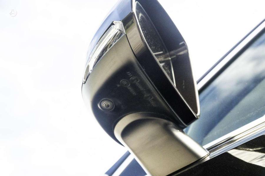 Black Volvo XC90 2016 in Ukmerge, with an engine capacity of 1.97 L and mileage of 203 thousand km for 17800 €, photo 15 on AUTOMOTO.COM.LV