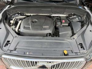 Black Volvo XC90 2016 in Klaipeda, with an engine capacity of 1.97 L and mileage of 274 thousand km for 16900 €, photo 7 on AUTOMOTO.COM.LV