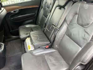 Black Volvo XC90 2016 in Klaipeda, with an engine capacity of 1.97 L and mileage of 274 thousand km for 16900 €, photo 14 on AUTOMOTO.COM.LV