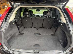 Black Volvo XC90 2016 in Klaipeda, with an engine capacity of 1.97 L and mileage of 274 thousand km for 16900 €, photo 18 on AUTOMOTO.COM.LV