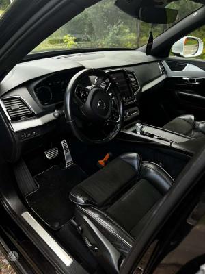 Black Volvo XC90 2016 in Klaipeda, with an engine capacity of 2.00 L and mileage of 247 thousand km for 17000 €, photo 11 on AUTOMOTO.COM.LV