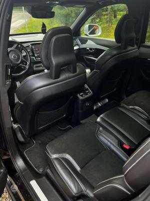Black Volvo XC90 2016 in Klaipeda, with an engine capacity of 2.00 L and mileage of 247 thousand km for 17000 €, photo 14 on AUTOMOTO.COM.LV
