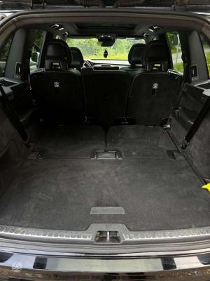 Black Volvo XC90 2016 in Klaipeda, with an engine capacity of 2.00 L and mileage of 247 thousand km for 17000 €, photo 15 on AUTOMOTO.COM.LV