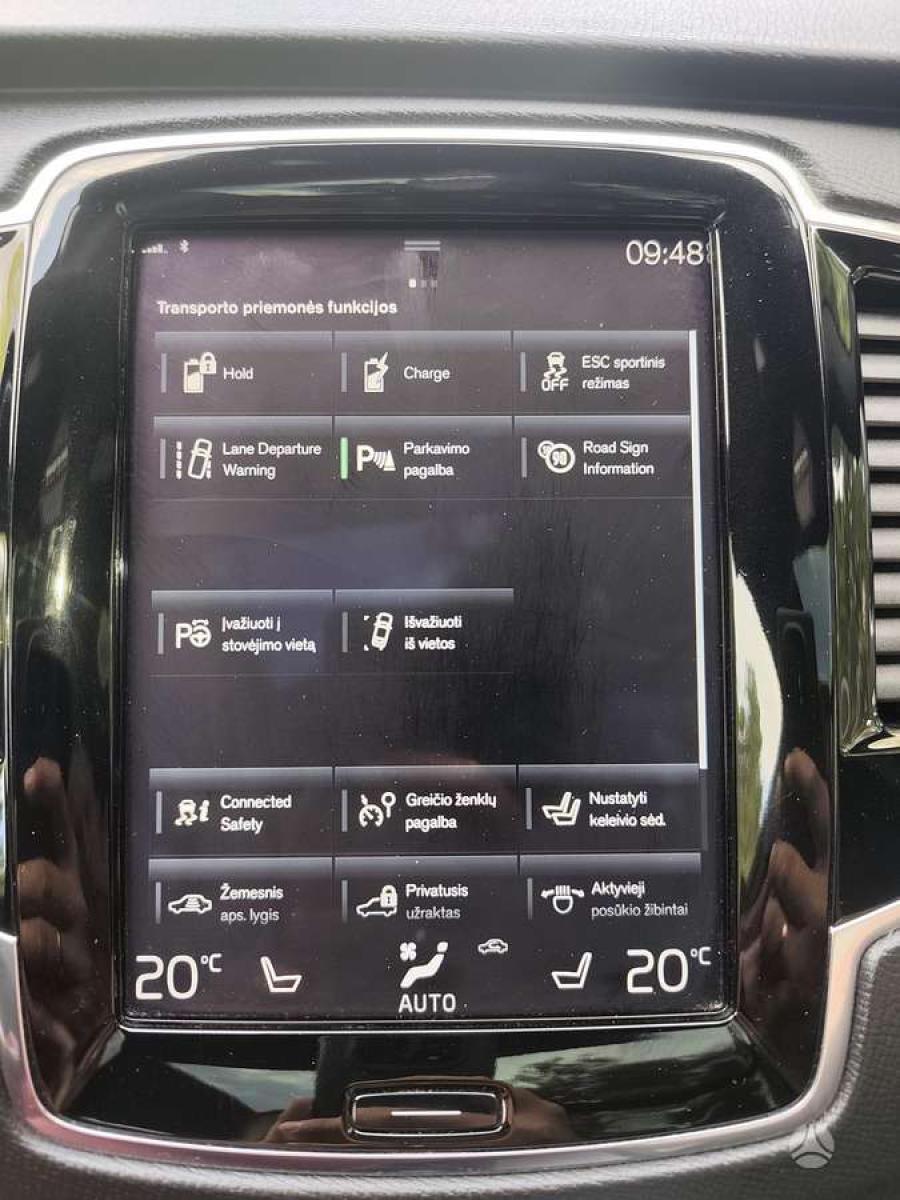 Black Volvo XC90 2016 in Klaipeda, with an engine capacity of 2.00 L and mileage of 247 thousand km for 17000 €, photo 17 on AUTOMOTO.COM.LV