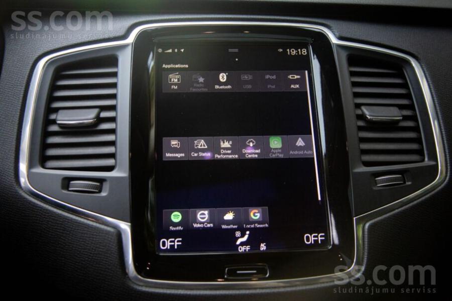 Black Volvo XC90 2016 in Riga, with an engine capacity of 2.00 L and mileage of 277 thousand km for 18300 €, photo 9 on AUTOMOTO.COM.LV