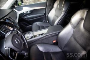 Black Volvo XC90 2016 in Riga, with an engine capacity of 2.00 L and mileage of 277 thousand km for 18300 €, photo 10 on AUTOMOTO.COM.LV