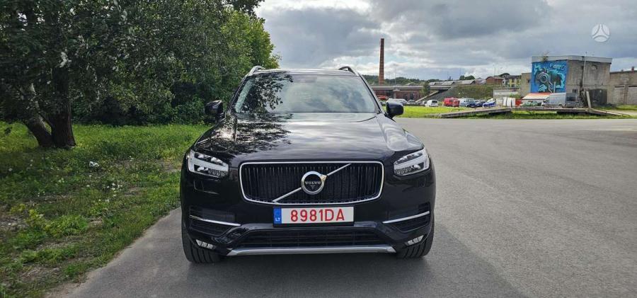 Black Volvo XC90 2016 in Klaipeda, with an engine capacity of 1.97 L and mileage of 240 thousand km for 16500 €, photo 3 on AUTOMOTO.COM.LV