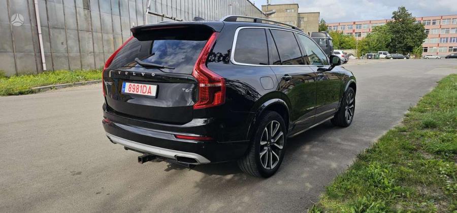 Black Volvo XC90 2016 in Klaipeda, with an engine capacity of 1.97 L and mileage of 240 thousand km for 16500 €, photo 6 on AUTOMOTO.COM.LV