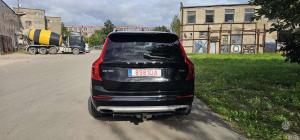Black Volvo XC90 2016 in Klaipeda, with an engine capacity of 1.97 L and mileage of 240 thousand km for 16500 €, photo 7 on AUTOMOTO.COM.LV