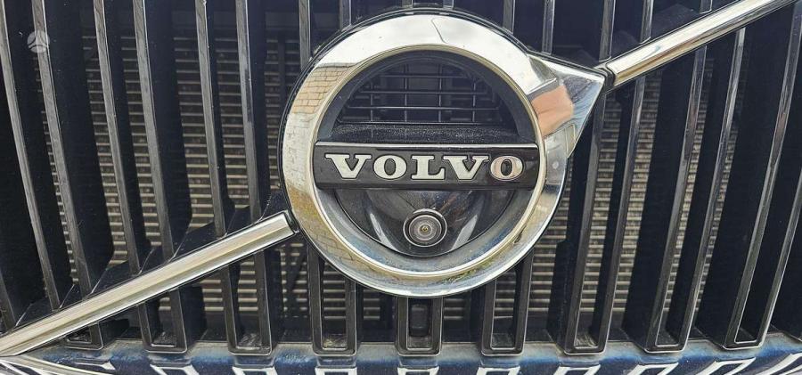 Black Volvo XC90 2016 in Klaipeda, with an engine capacity of 1.97 L and mileage of 240 thousand km for 16500 €, photo 23 on AUTOMOTO.COM.LV
