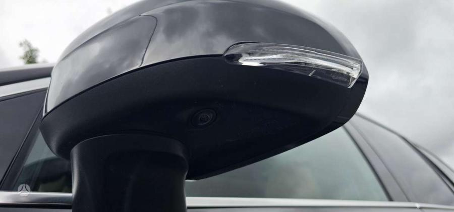 Black Volvo XC90 2016 in Klaipeda, with an engine capacity of 1.97 L and mileage of 240 thousand km for 16500 €, photo 24 on AUTOMOTO.COM.LV