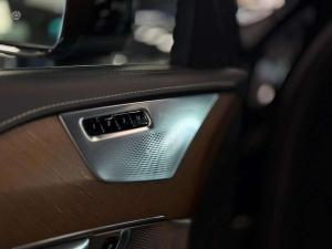 Melns Volvo XC90 2016 Klaipėda, ar dzinēja tilpumu 1.97 L un nobraukumu 253 tūkst. km par 20900 €, foto 9 vietnē AUTOMOTO.COM.LV
