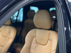 Melns Volvo XC90 2016 Klaipėda, ar dzinēja tilpumu 1.97 L un nobraukumu 253 tūkst. km par 20900 €, foto 20 vietnē AUTOMOTO.COM.LV