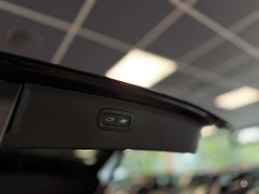 Melns Volvo XC90 2016 Klaipėda, ar dzinēja tilpumu 1.97 L un nobraukumu 253 tūkst. km par 20900 €, foto 47 vietnē AUTOMOTO.COM.LV