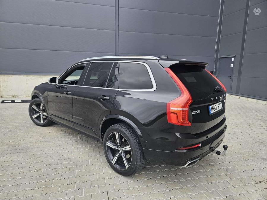 Melns Volvo XC90 2016 Šauļi, ar dzinēja tilpumu 1.97 L un nobraukumu 179 tūkst. km par 25000 €, foto 10 vietnē AUTOMOTO.COM.LV