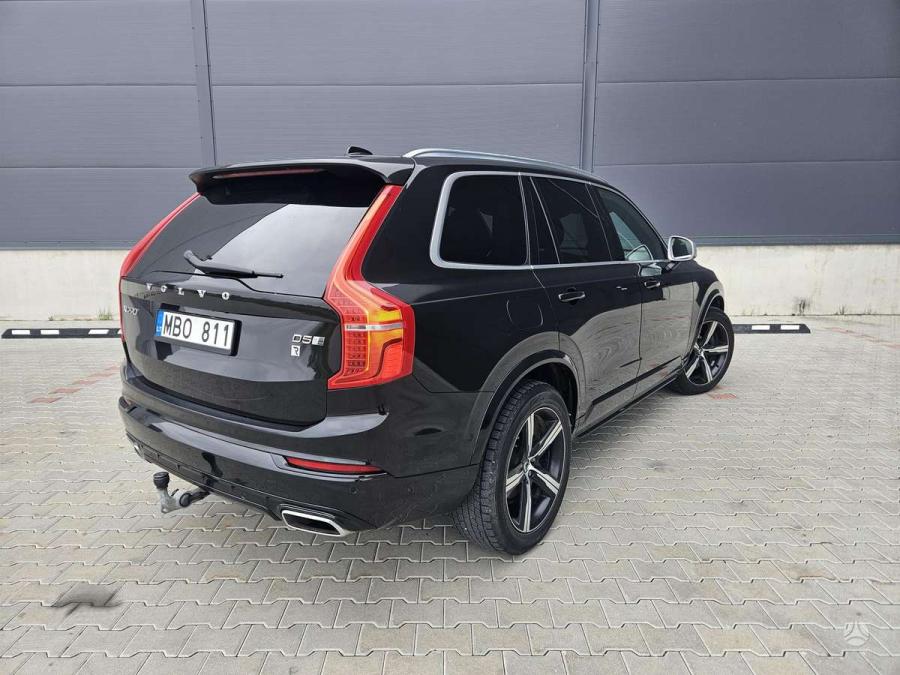 Melns Volvo XC90 2016 Šauļi, ar dzinēja tilpumu 1.97 L un nobraukumu 179 tūkst. km par 25000 €, foto 14 vietnē AUTOMOTO.COM.LV