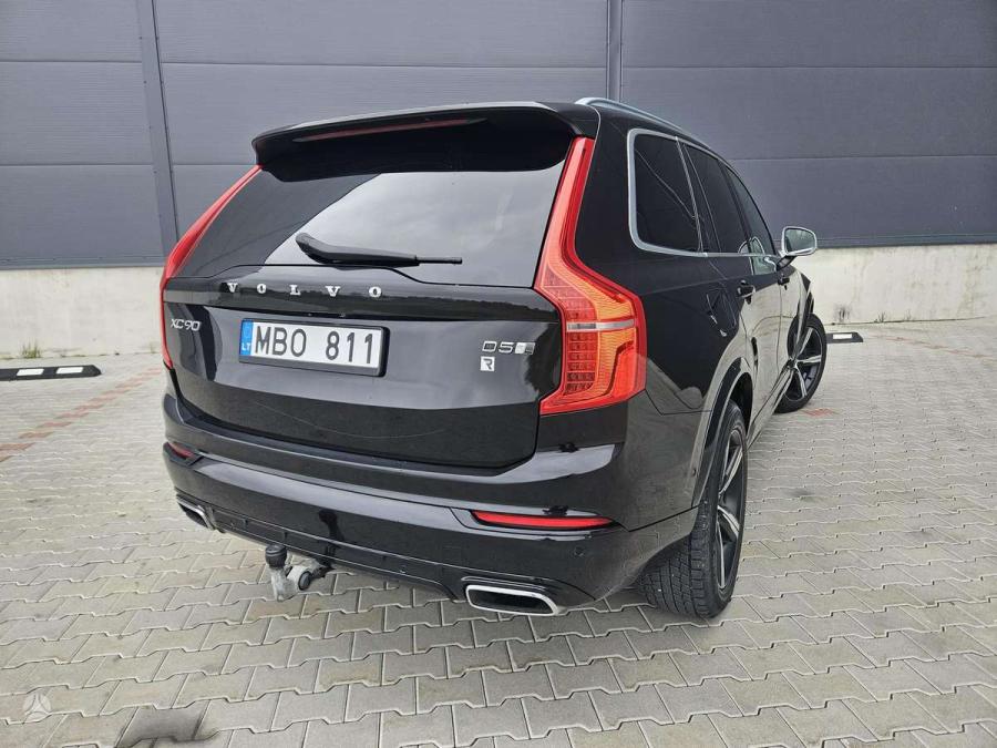 Melns Volvo XC90 2016 Šauļi, ar dzinēja tilpumu 1.97 L un nobraukumu 179 tūkst. km par 25000 €, foto 15 vietnē AUTOMOTO.COM.LV