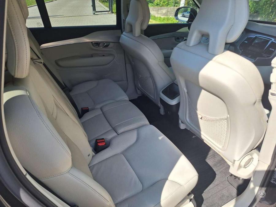 Melns Volvo XC90 2016 Kauņa, ar dzinēja tilpumu 1.97 L un nobraukumu 181 tūkst. km par 18750 €, foto 18 vietnē AUTOMOTO.COM.LV
