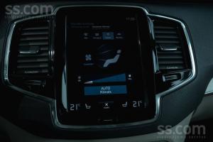 Black Volvo XC90 2016 in Riga, with an engine capacity of 2.00 L and mileage of 250 thousand km for 18500 €, photo 20 on AUTOMOTO.COM.LV