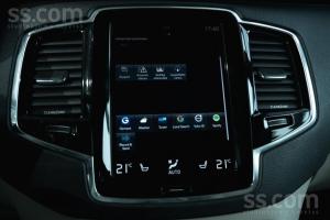 Black Volvo XC90 2016 in Riga, with an engine capacity of 2.00 L and mileage of 250 thousand km for 18500 €, photo 25 on AUTOMOTO.COM.LV