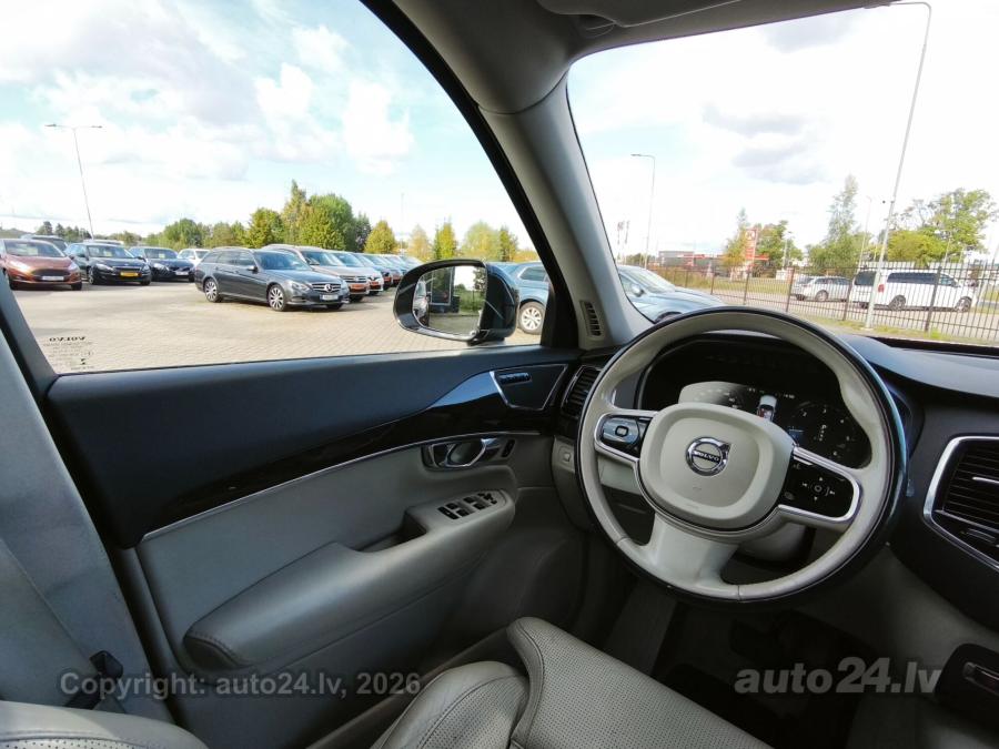 Melns Volvo XC90 2016 Tartu, ar dzinēja tilpumu 2.00 L un nobraukumu 125 tūkst. km par 25990 €, foto 7 vietnē AUTOMOTO.COM.LV