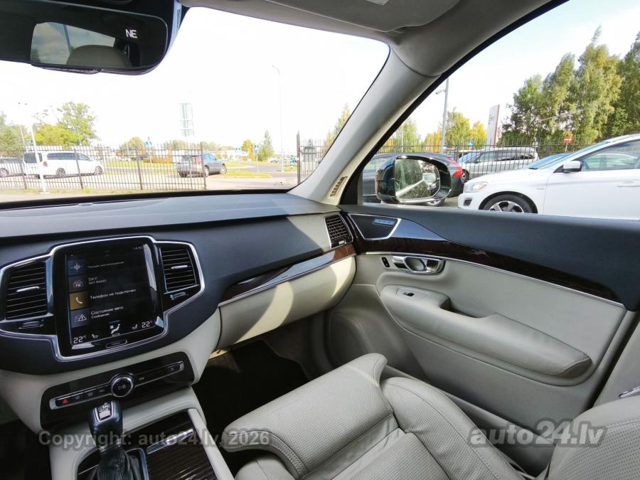 Melns Volvo XC90 2016 Tartu, ar dzinēja tilpumu 2.00 L un nobraukumu 125 tūkst. km par 25990 €, foto 8 vietnē AUTOMOTO.COM.LV