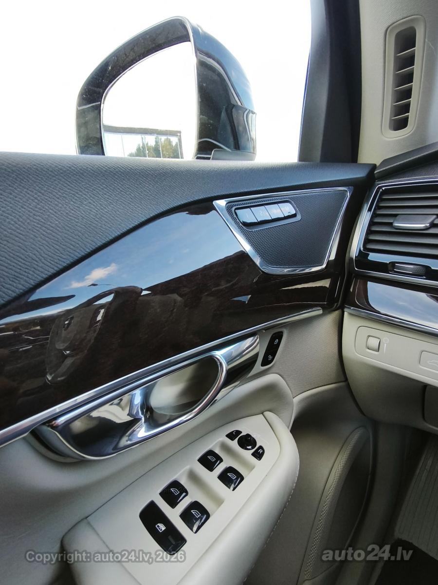 Melns Volvo XC90 2016 Tartu, ar dzinēja tilpumu 2.00 L un nobraukumu 125 tūkst. km par 25990 €, foto 23 vietnē AUTOMOTO.COM.LV