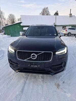Black Volvo XC90 2017 in Birstonas, with an engine capacity of 2.00 L and mileage of 261 thousand km for 12500 €, photo 2 on AUTOMOTO.COM.LV