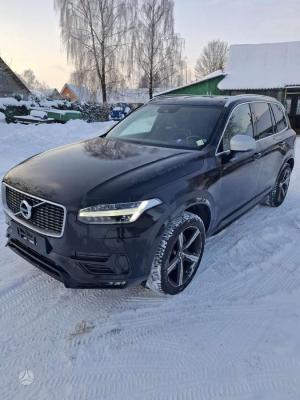 Black Volvo XC90 2017 in Birstonas, with an engine capacity of 2.00 L and mileage of 261 thousand km for 12500 €, photo 12 on AUTOMOTO.COM.LV