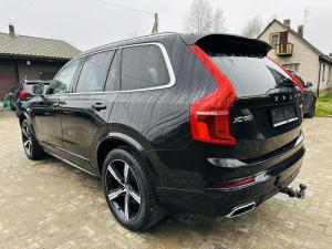 Black Volvo XC90 2017 in Kaunas, with an engine capacity of 2.00 L and mileage of 210 thousand km for 21550 €, photo 4 on AUTOMOTO.COM.LV
