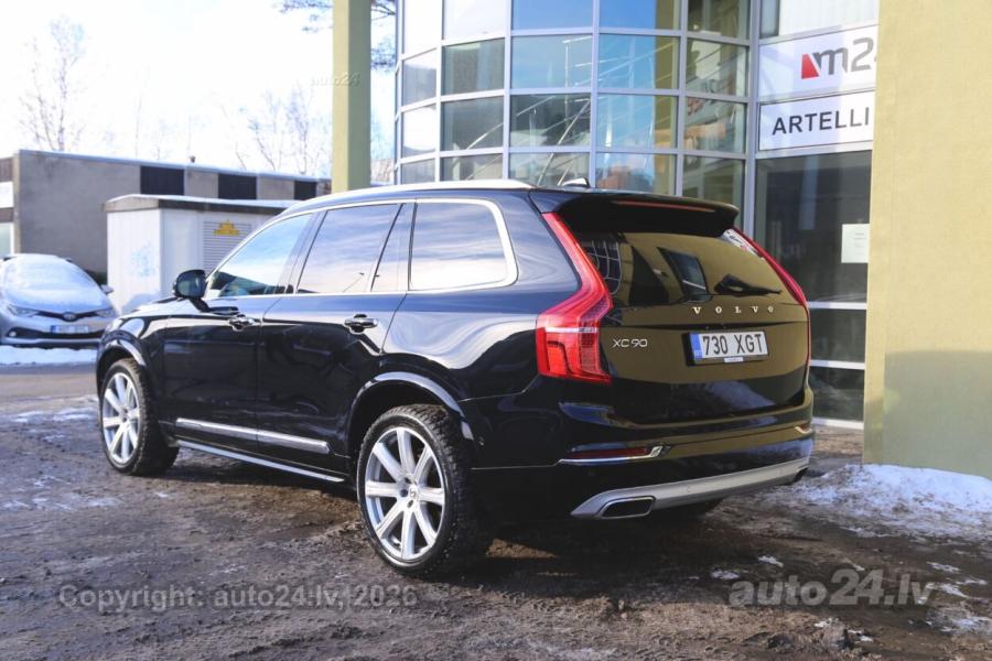 Black Volvo XC90 2017 in Tallinn, with an engine capacity of 2.00 L and mileage of 141 thousand km for 26990 €, photo 5 on AUTOMOTO.COM.LV