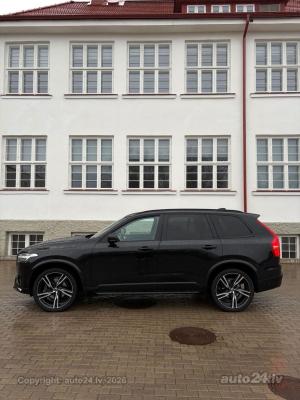 Melns Volvo XC90 2017 Tallina, ar dzinēja tilpumu 2.00 L un nobraukumu 148 tūkst. km par 39900 €, foto 4 vietnē AUTOMOTO.COM.LV