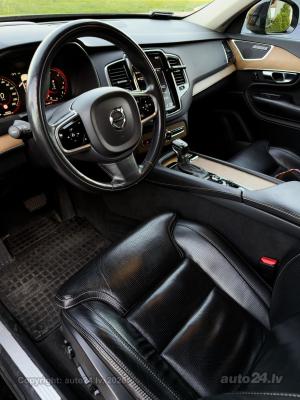 Black Volvo XC90 2017 in Tartu, with an engine capacity of 2.00 L and mileage of 204 thousand km for 25000 €, photo 11 on AUTOMOTO.COM.LV