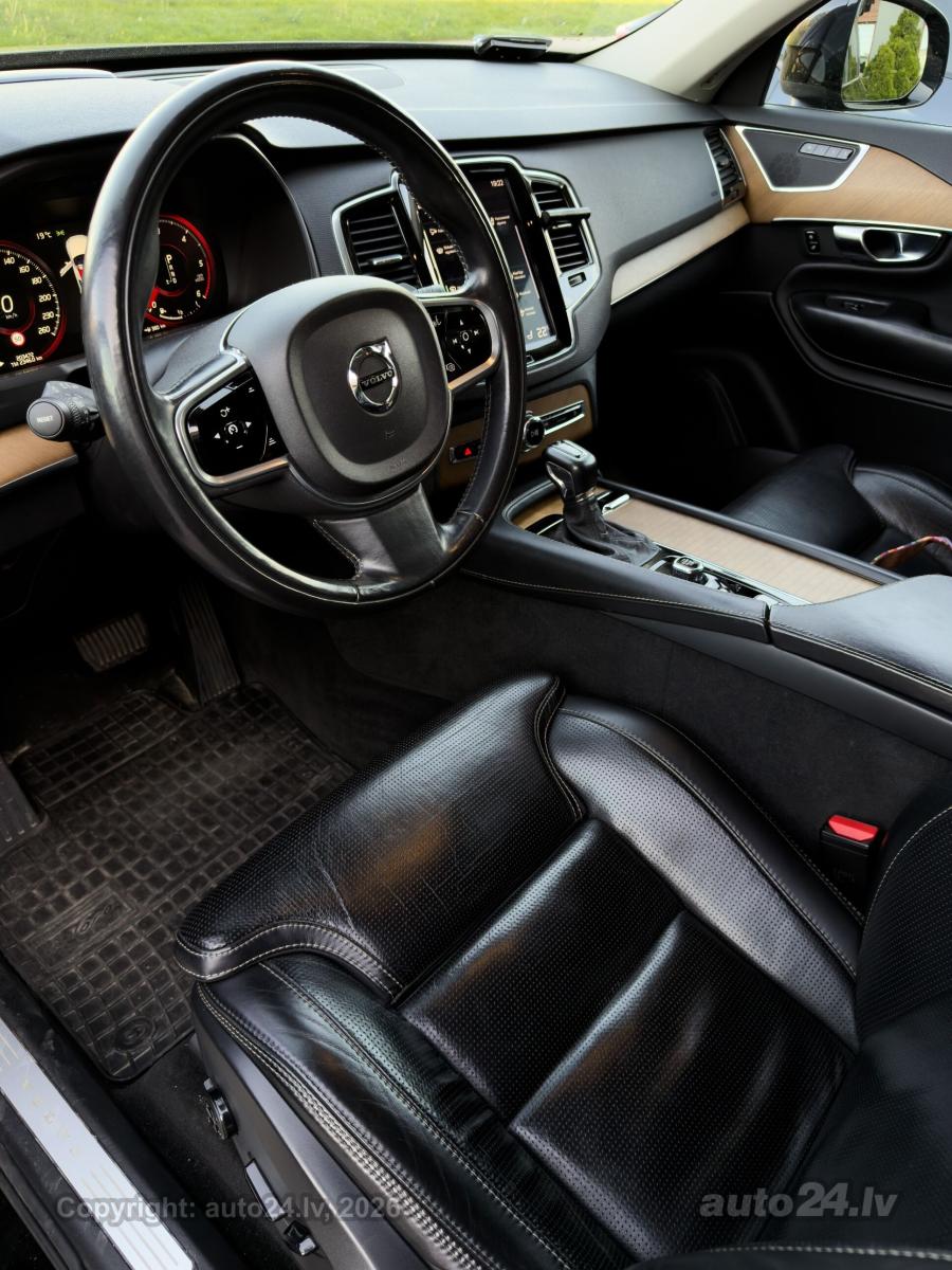 Black Volvo XC90 2017 in Tartu, with an engine capacity of 2.00 L and mileage of 204 thousand km for 25000 €, photo 11 on AUTOMOTO.COM.LV