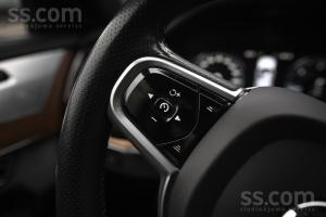 Black Volvo XC90 2017 in Jelgava, with an engine capacity of 2.00 L and mileage of 257 thousand km for 28900 €, photo 32 on AUTOMOTO.COM.LV