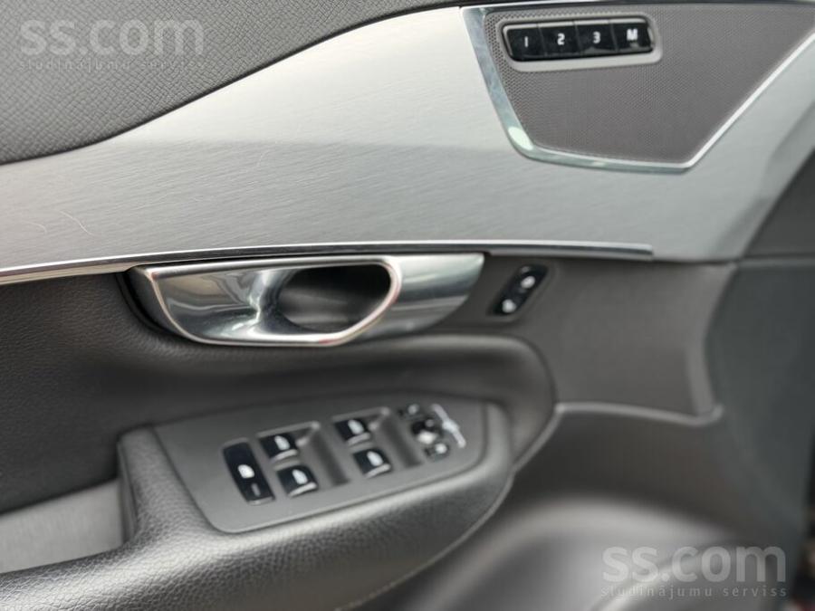 Melns Volvo XC90 2017 Rīga, ar dzinēja tilpumu 2.00 L un nobraukumu 256 tūkst. km par 22700 €, foto 7 vietnē AUTOMOTO.COM.LV