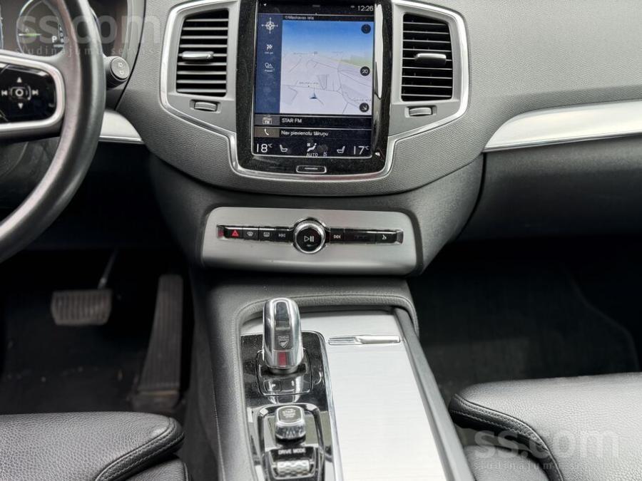 Melns Volvo XC90 2017 Rīga, ar dzinēja tilpumu 2.00 L un nobraukumu 256 tūkst. km par 22700 €, foto 15 vietnē AUTOMOTO.COM.LV