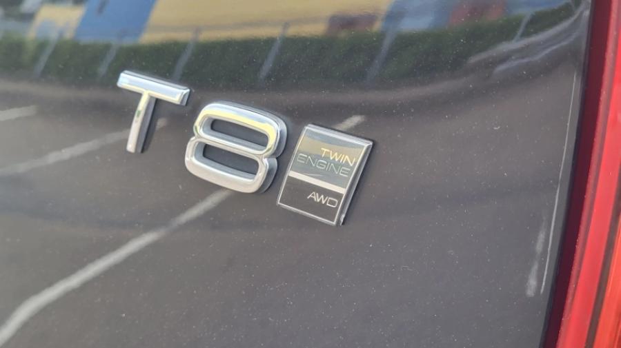 Melns Volvo XC90 2017 Rīga, ar dzinēja tilpumu 2.00 L un nobraukumu 257 tūkst. km par 25900 €, foto 7 vietnē AUTOMOTO.COM.LV