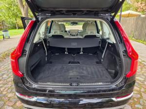 Black Volvo XC90 2017 in Jelgava, with an engine capacity of 2.00 L and mileage of 190 thousand km for 22500 €, photo 28 on AUTOMOTO.COM.LV