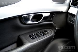 Black Volvo XC90 2017 in Tukums, with an engine capacity of 2.00 L and mileage of 184 thousand km for 23990 €, photo 27 on AUTOMOTO.COM.LV
